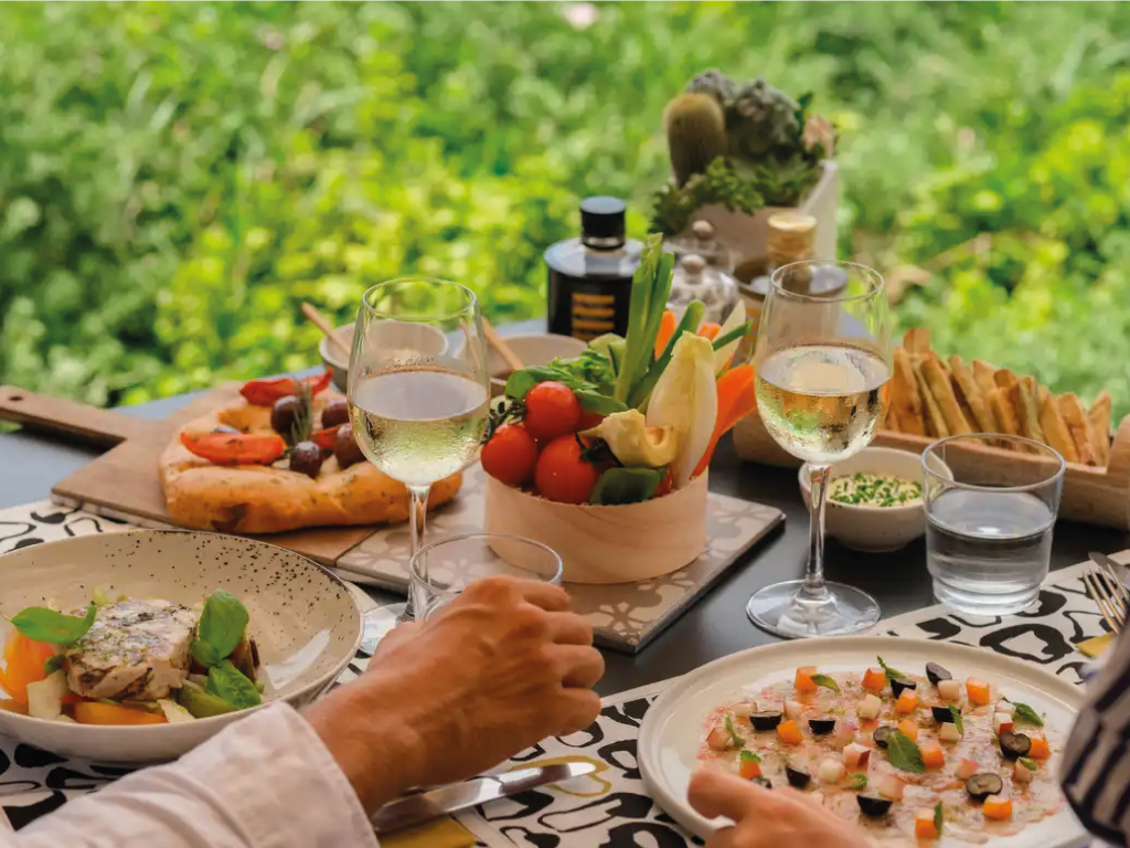 Novidades gourmet em Mônaco nos 150 anos da célebre adega do Hôtel de Paris | PRIMETOUR